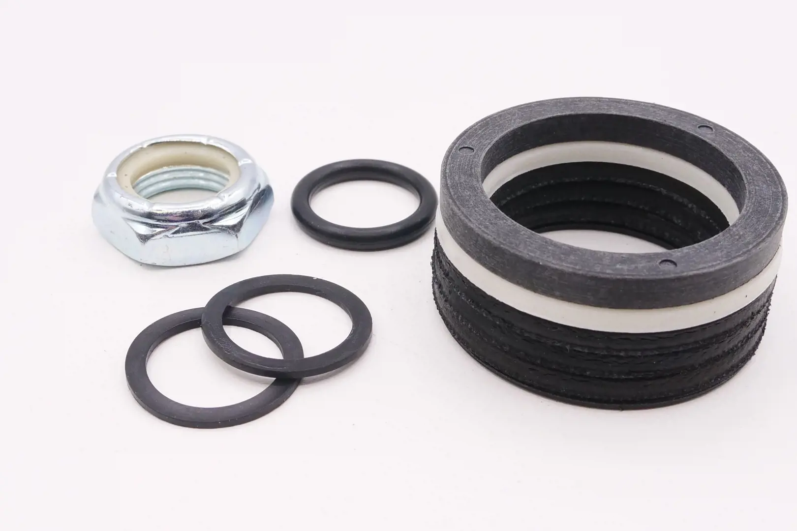 Kubota #70020-00850 KIT, SEAL REPAIR