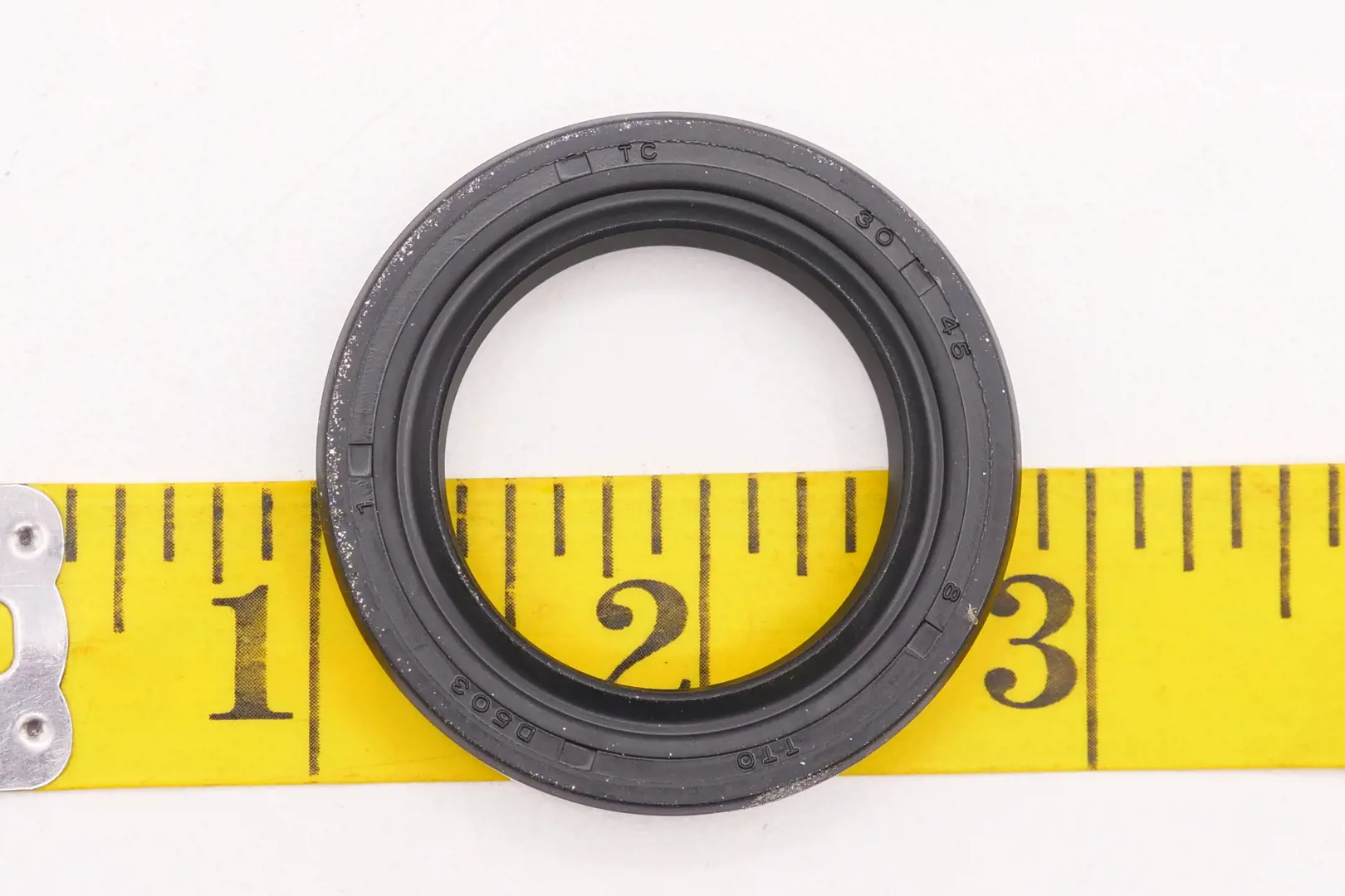 Kubota #13961-16640 OIL SEAL