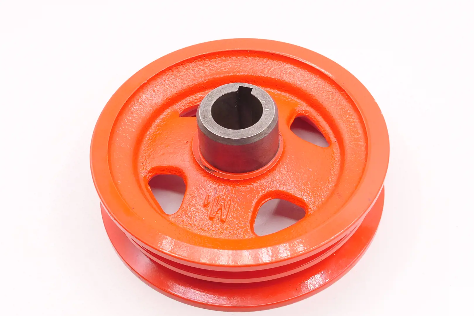 Kubota #76539-33520 Center Pulley