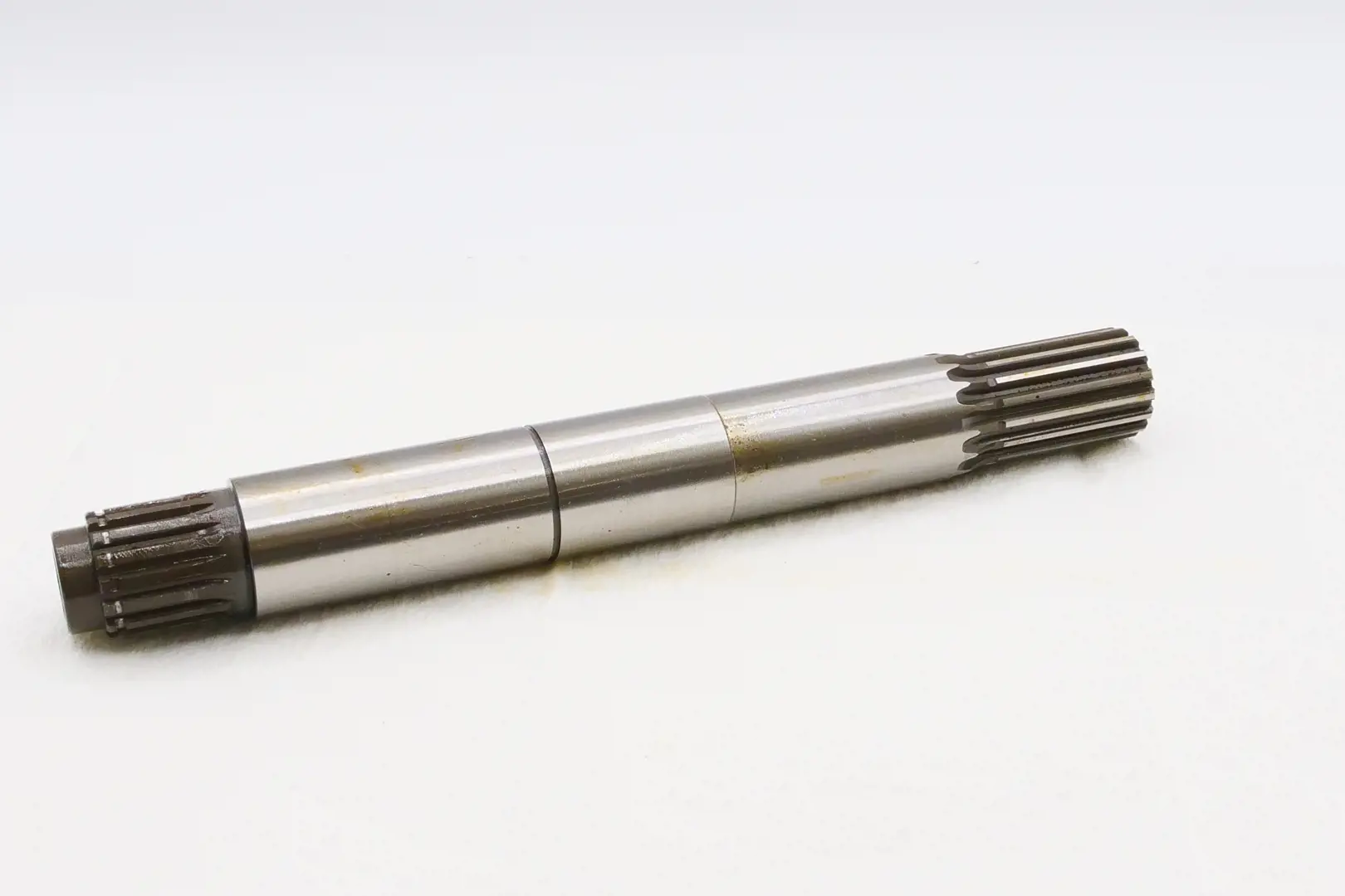 Kubota #76505-33512 SHAFT BEVEL GEAR