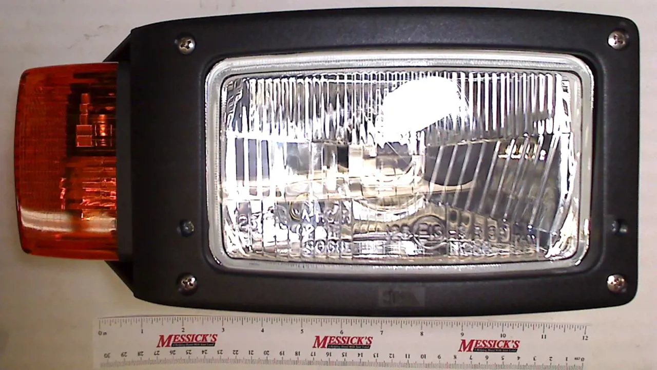 New Holland #85821384 HEADLAMP, RH
