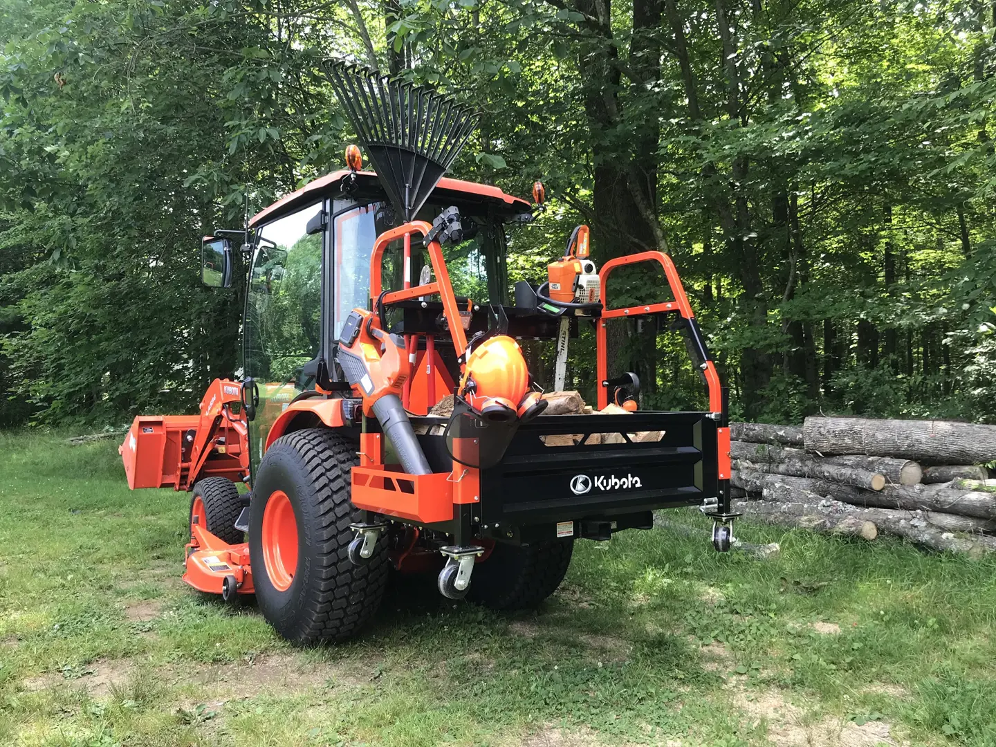 Kubota #77700-08997 The BIGTOOLRACK Tractor Attachment