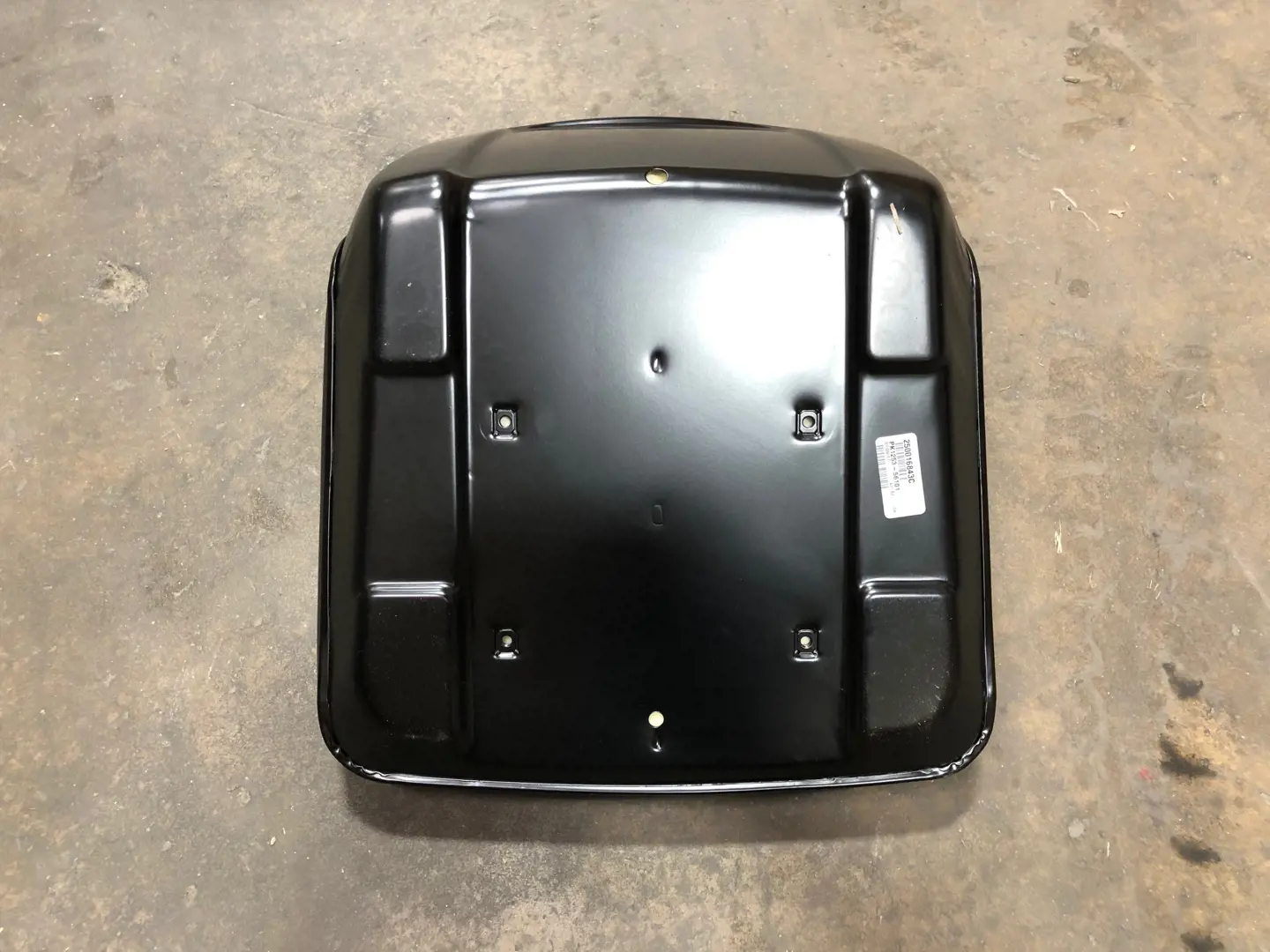 Kubota #K1253-56100 Seat