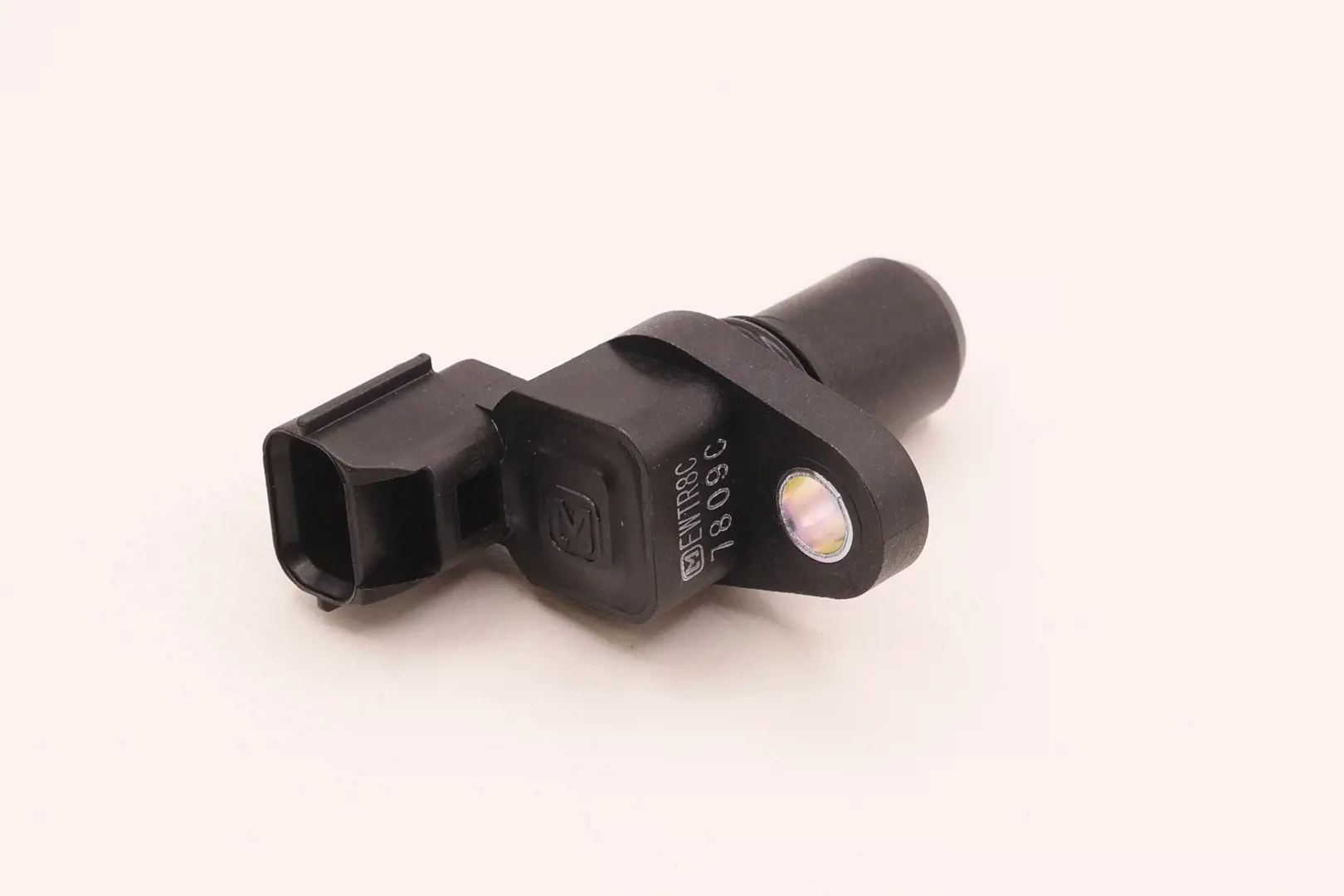 Kubota #T1060-18660 SENSOR, TRACTOR