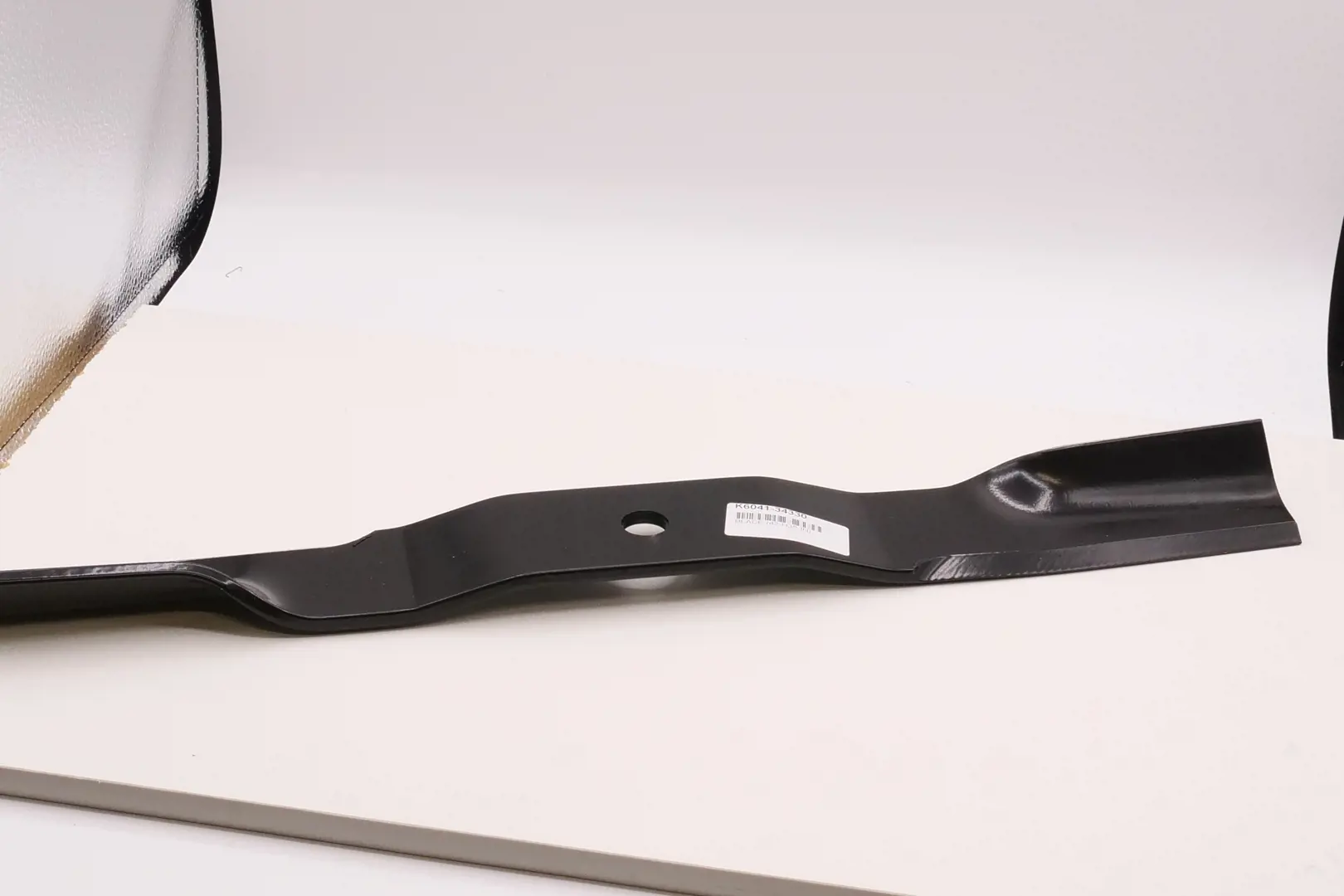 Kubota #K6041-34330 BLADE (42-H35-IN
