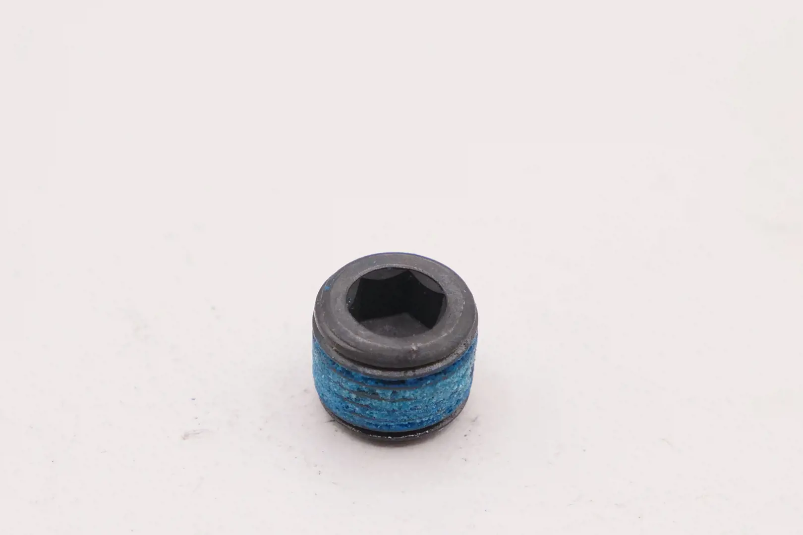 Kubota #15841-96020 PLUG***
