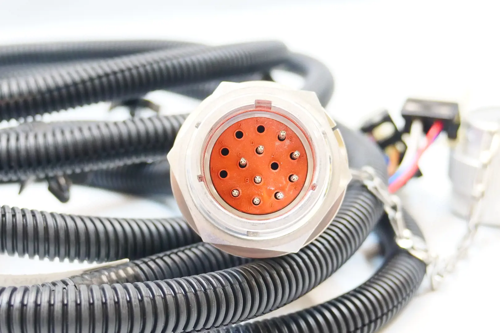 Kubota #V0521-97010 14 Pin Attachment Coupler Kit - SVL65-2 & SVL97-2