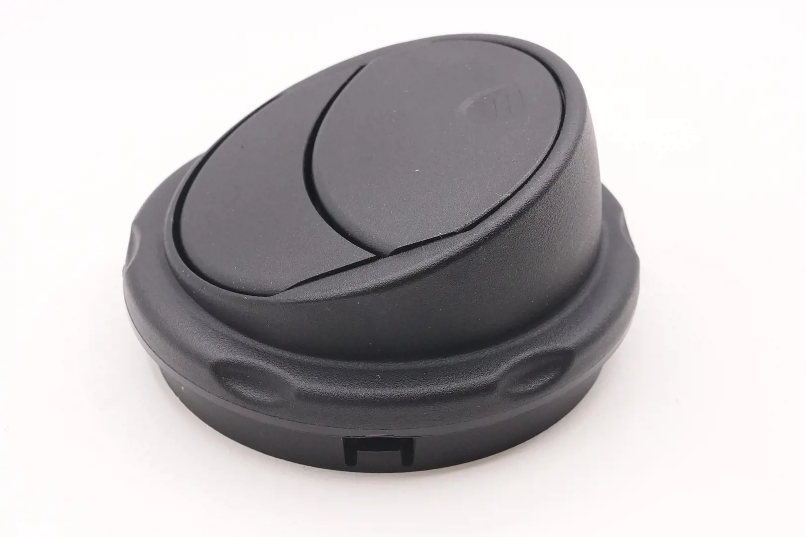 Kubota #5T130-34110 GRILLE, FRONT