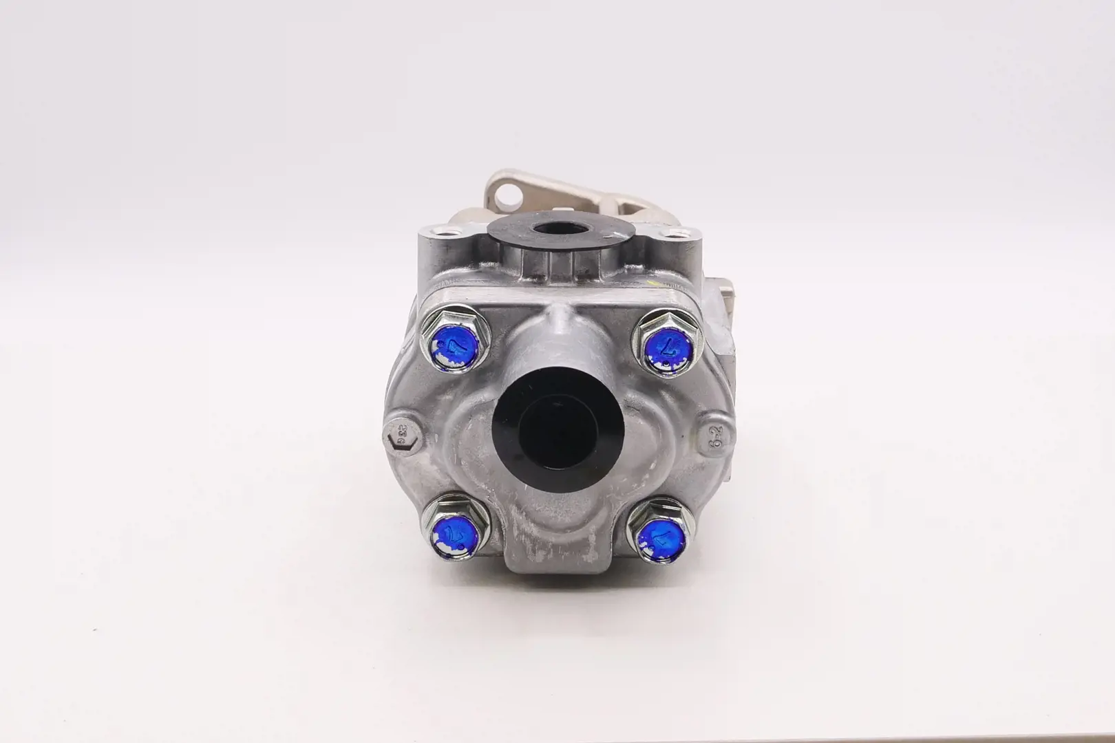 Kubota #T1150-36440 ASSY PUMP