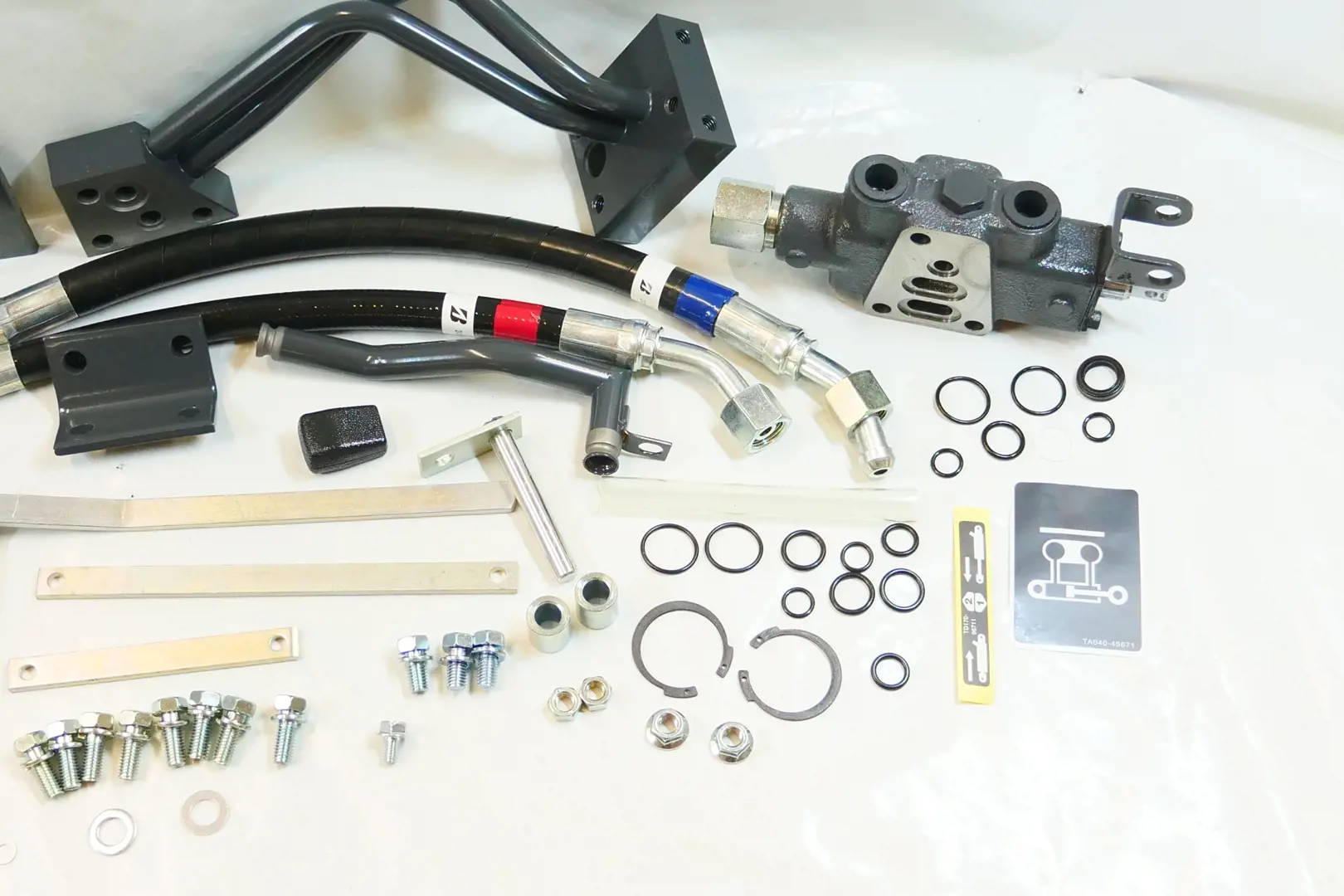 Kubota #L8335-L8308 1st Position Rear Remote w/ Double Acting Valve ...