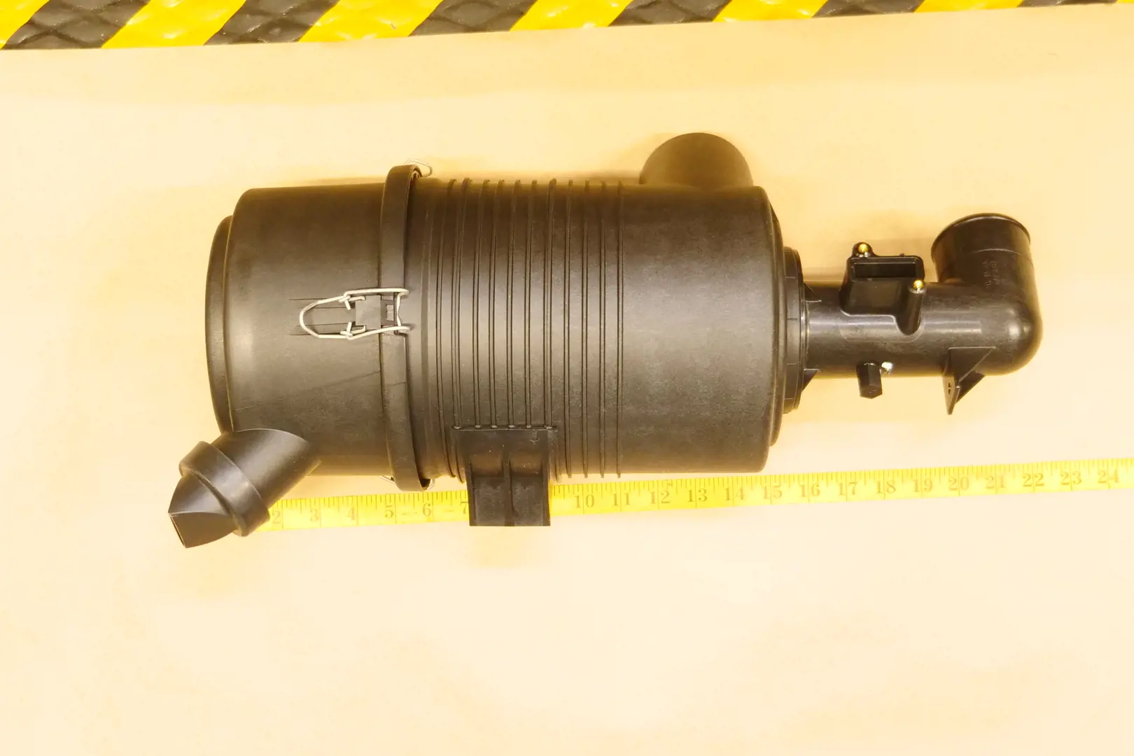 Kubota #V0521-43100 ASSY CLEANER, AI