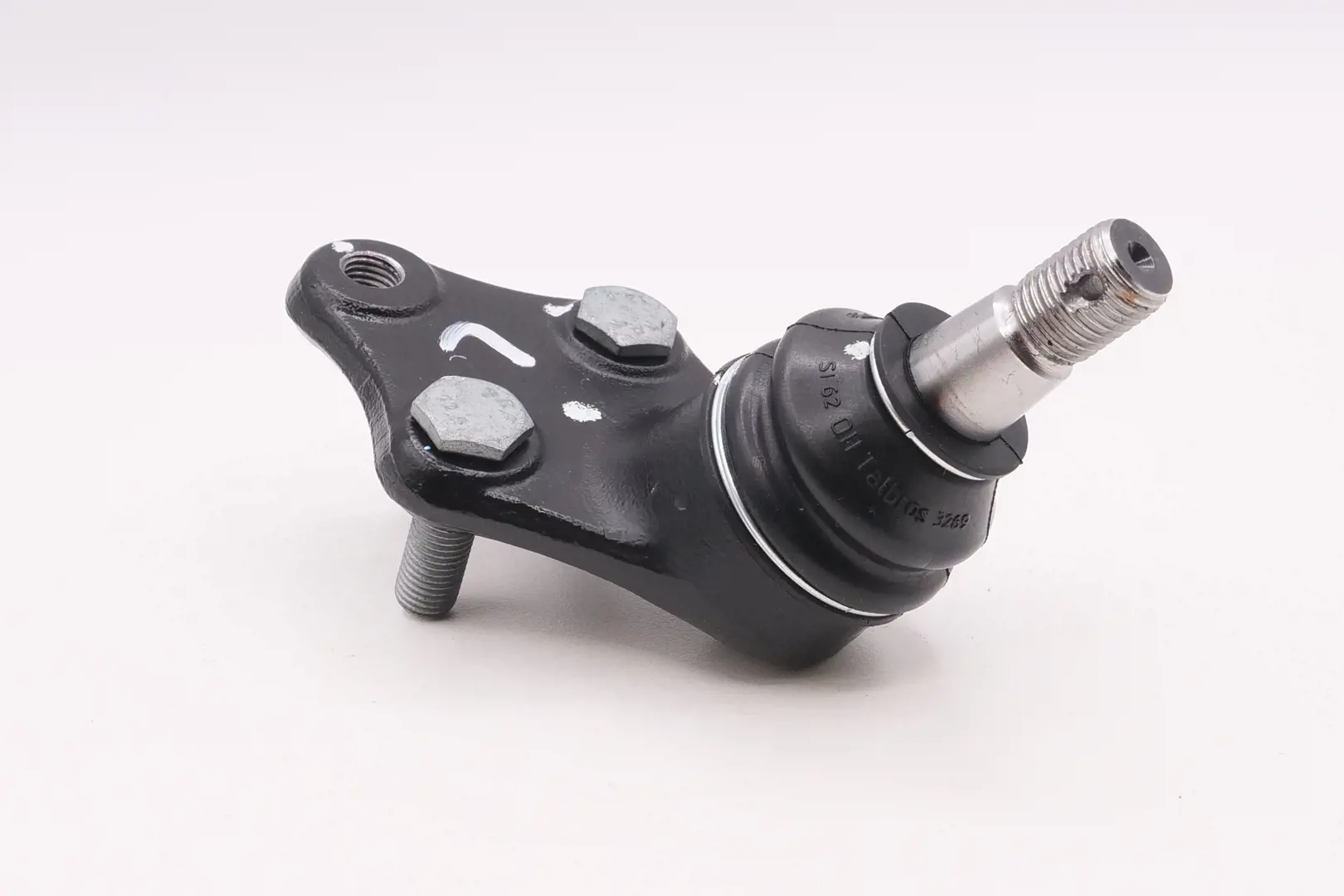 Kubota #K7591-18533 JOINT, BALL, UPP