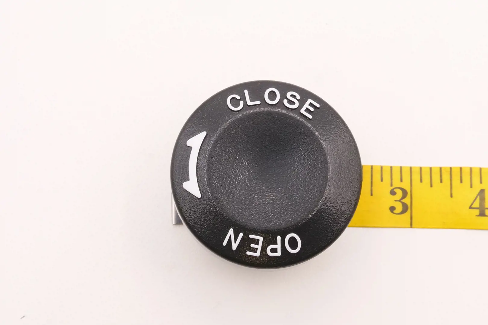 Kubota #37410-36643 GRIP