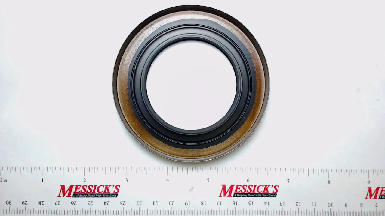 New Holland #5122845 GASKET