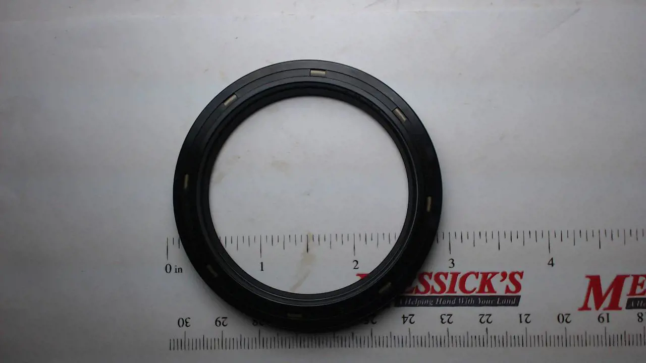 Kubota #3A021-43350 OIL SEAL