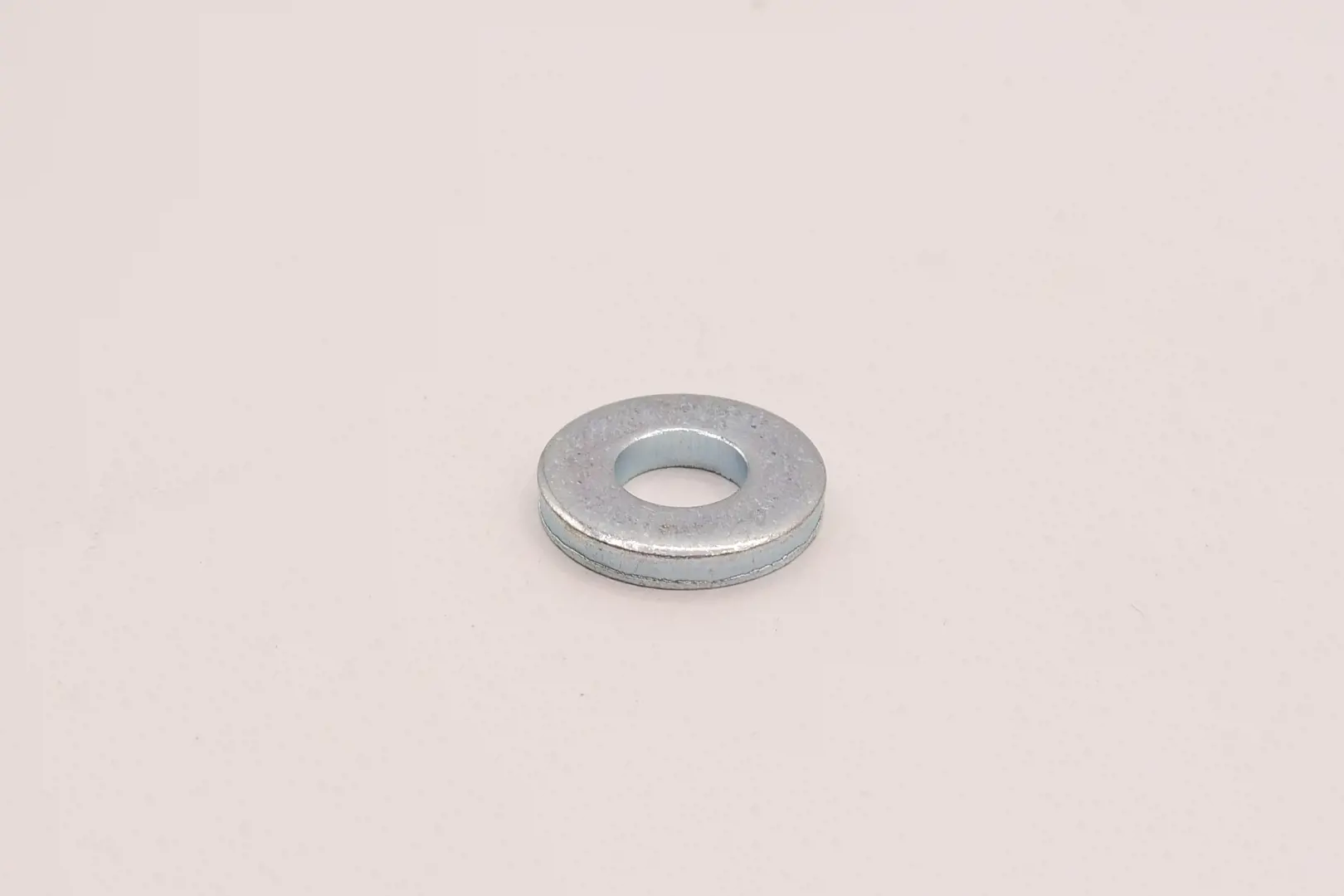 Kubota #K2581-55290 WASHER, YELLOW