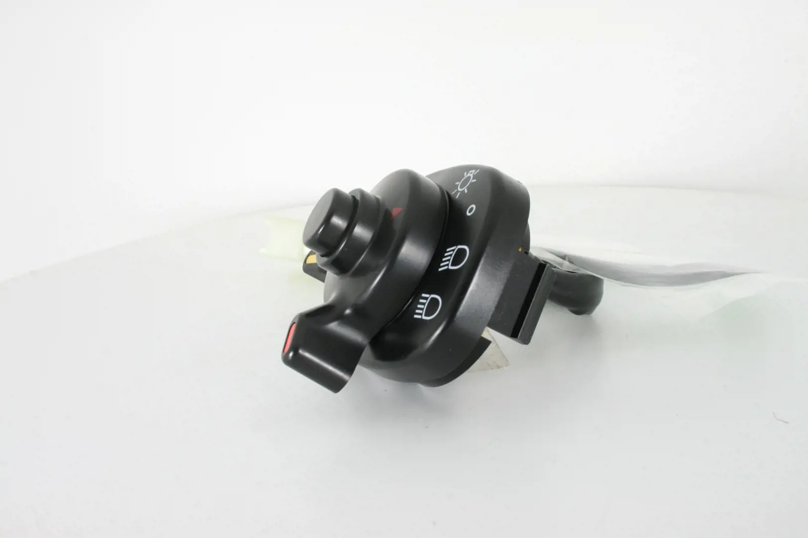 Kubota #H3C00-75000 COMBINATION SWITCH
