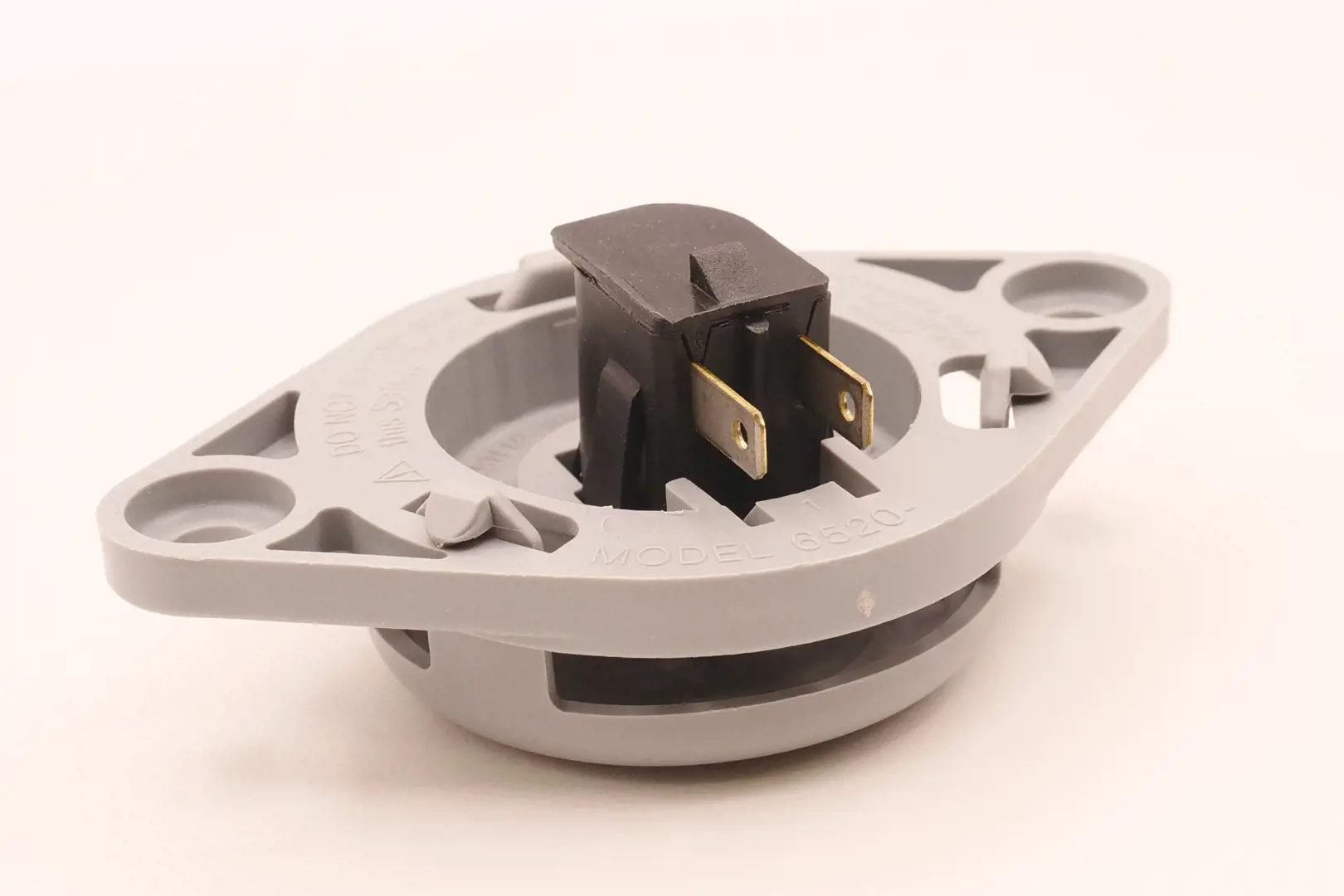 Kubota #K2681-62280 SWITCH, SEAT