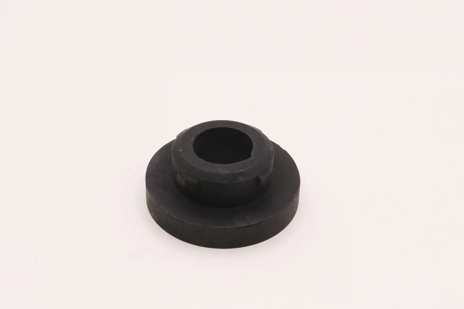 Kubota #34070-16030 RUBBER