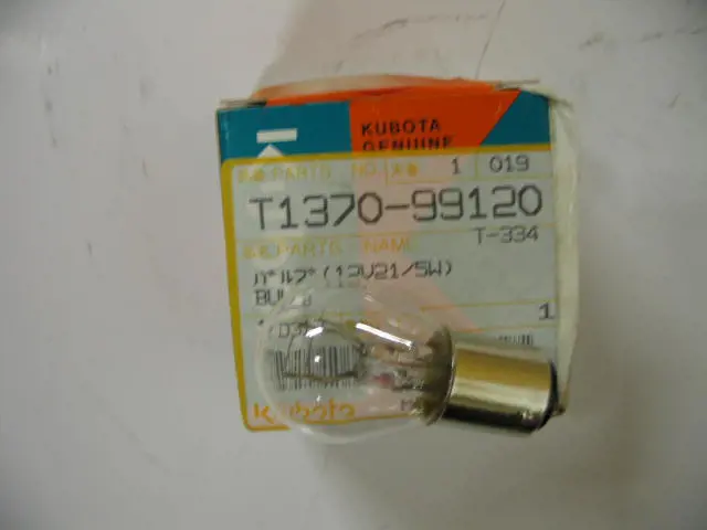 Kubota #T1370-99120 Bulb