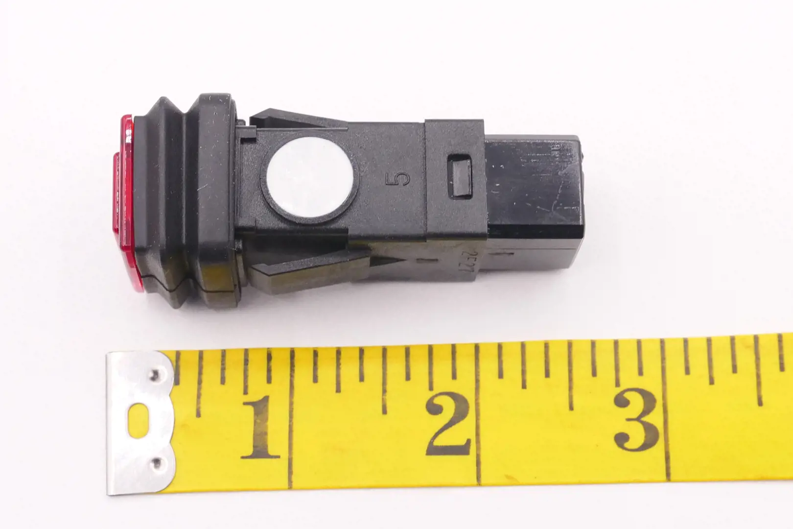 Kubota #3C001-75040 SWITCH, HAZARD