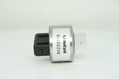 New Holland #84233818 SWITCH PRESSURE