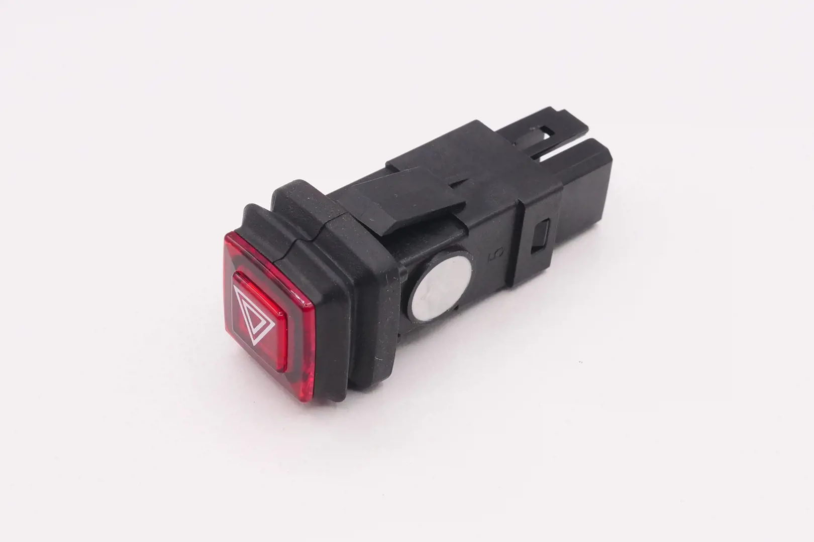 Kubota #3C001-75040 SWITCH, HAZARD