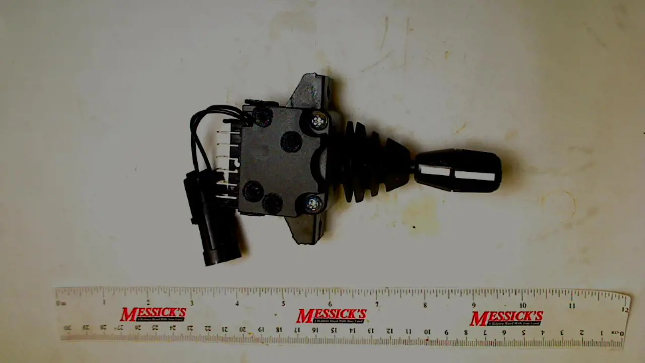 Case IH #1983239C6 SWITCH/5PS