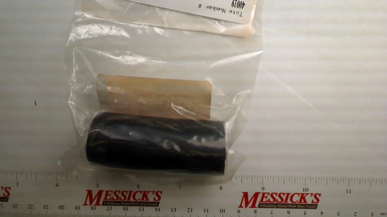 Kubota #66301-36220 HOSE (31X19)