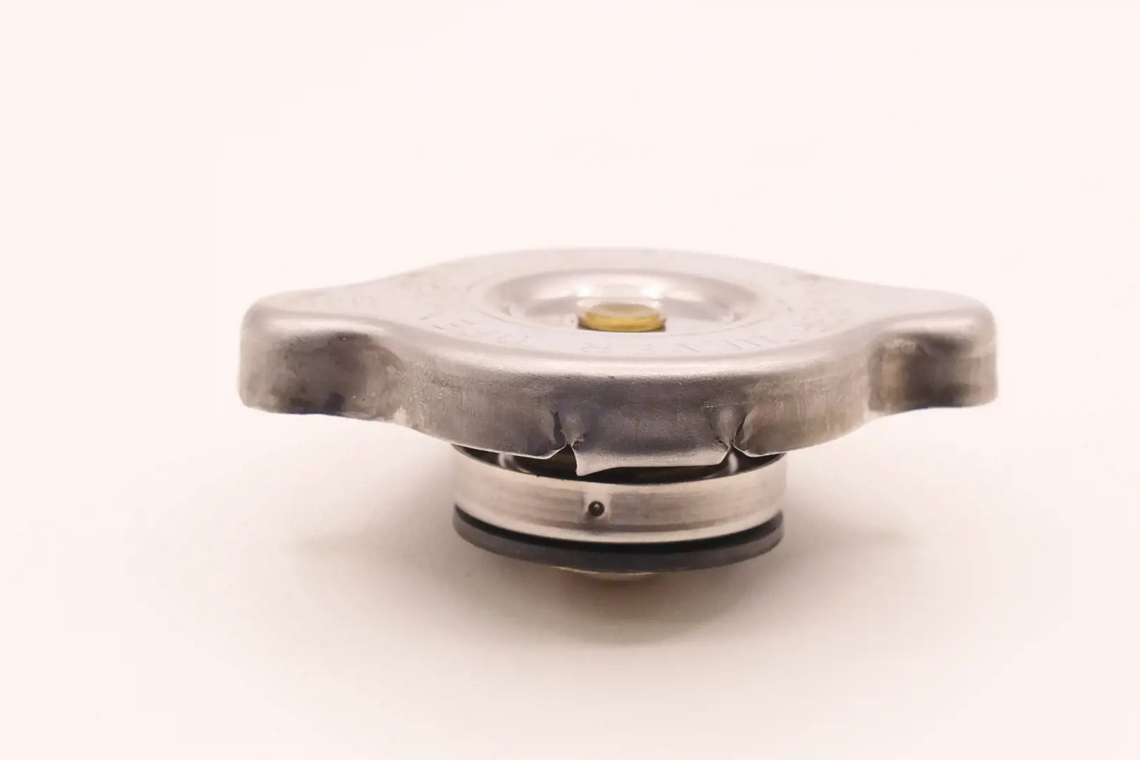 Kubota #3C001-17110 Radiator Cap