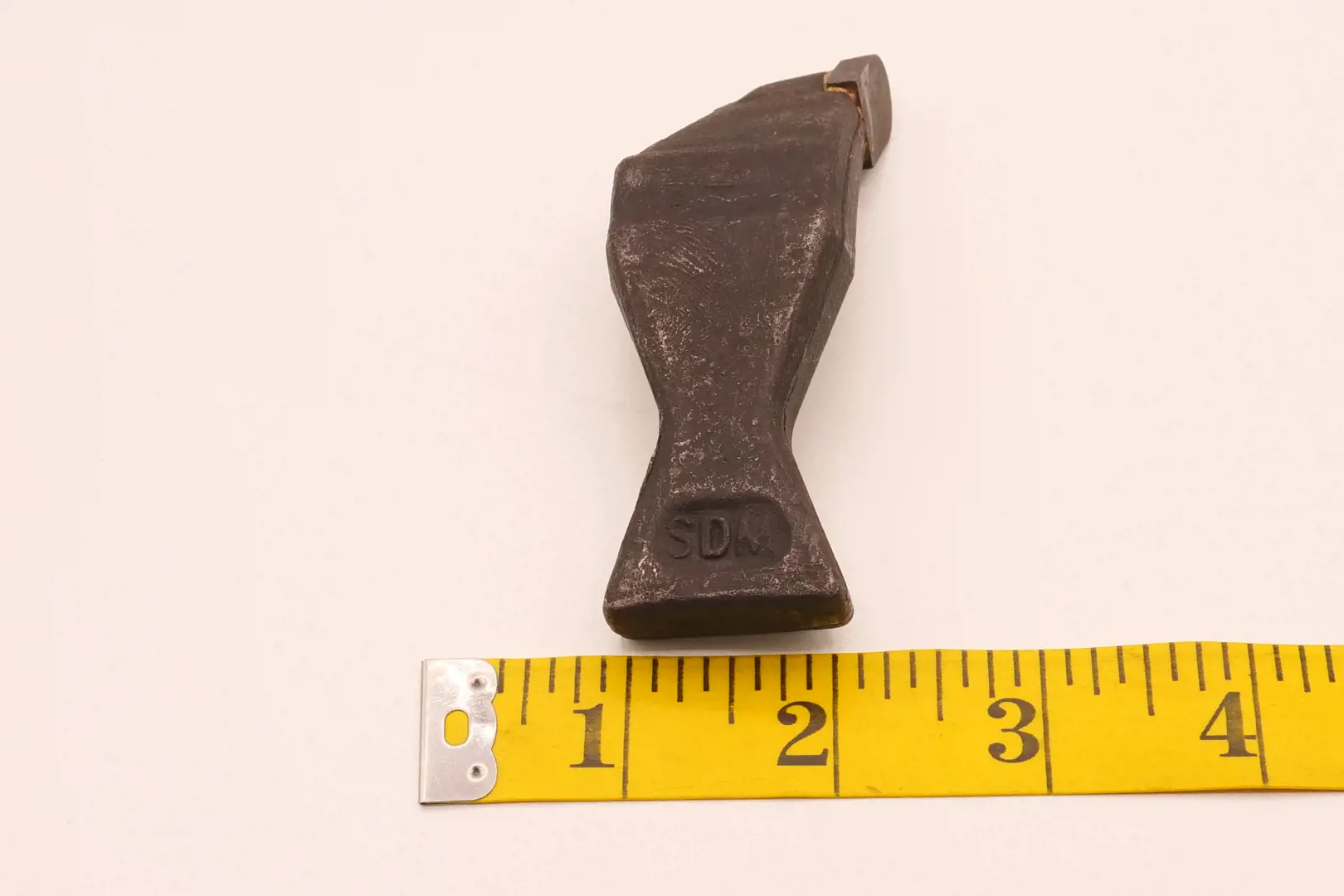 Kubota #LP-820-493C TOOTH,CUT RH CAR