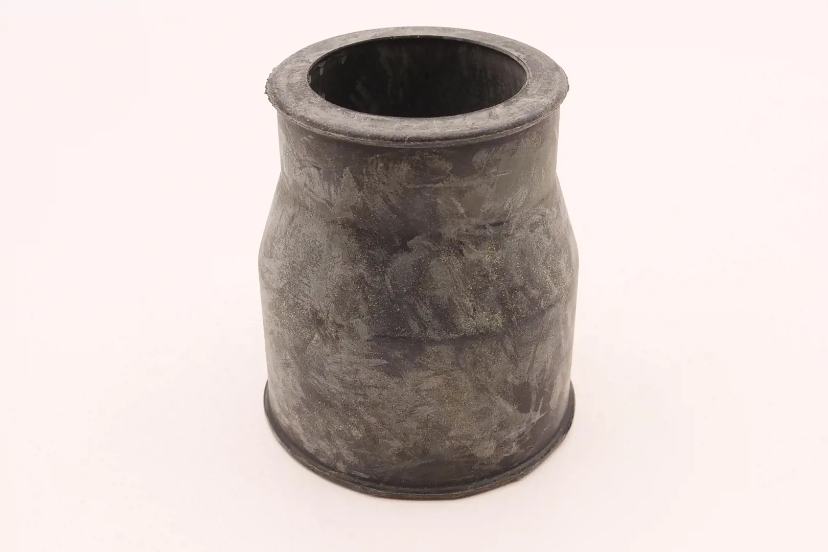 Kubota #66591-57170 PIPE