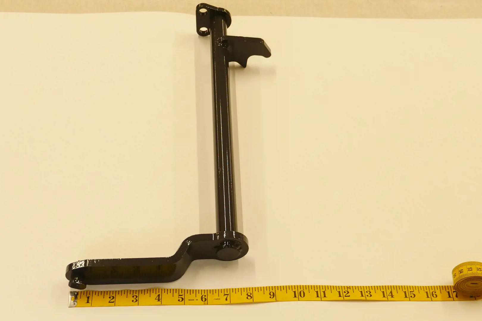 Kubota #K2581-44203 LINK(REAR LIFT R