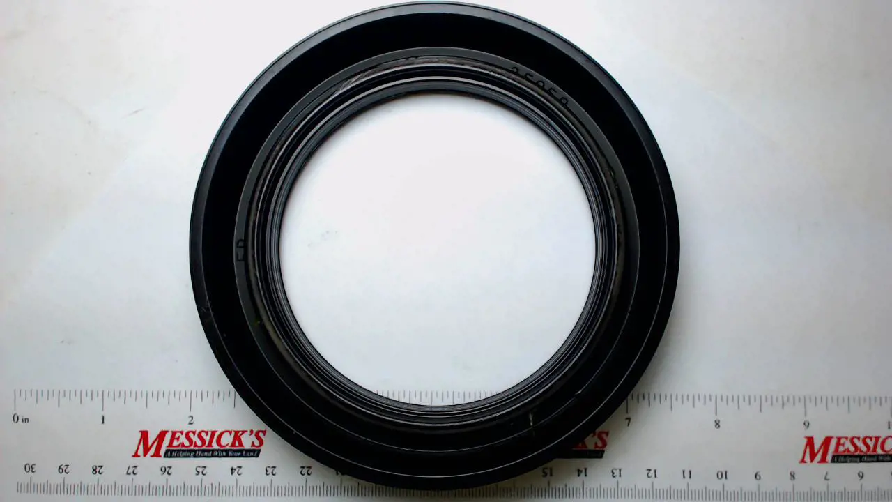 New Holland #81866390 SEAL TRUMPET