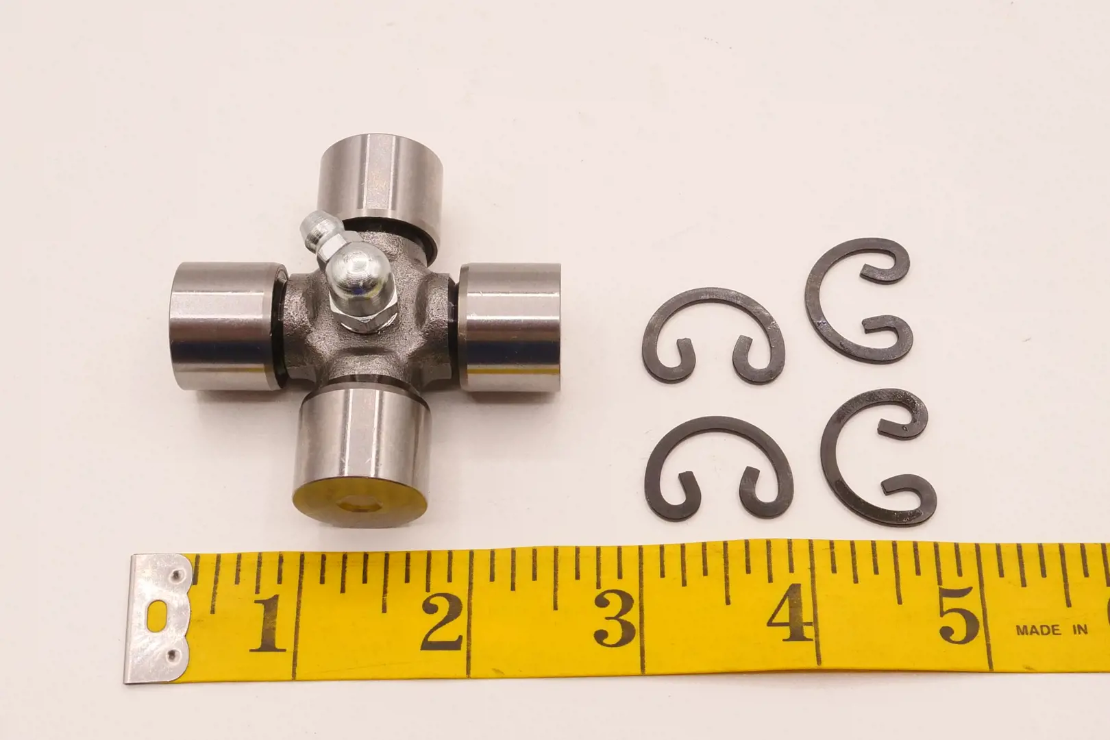 Kubota #76539-31180 U-Joint Assy