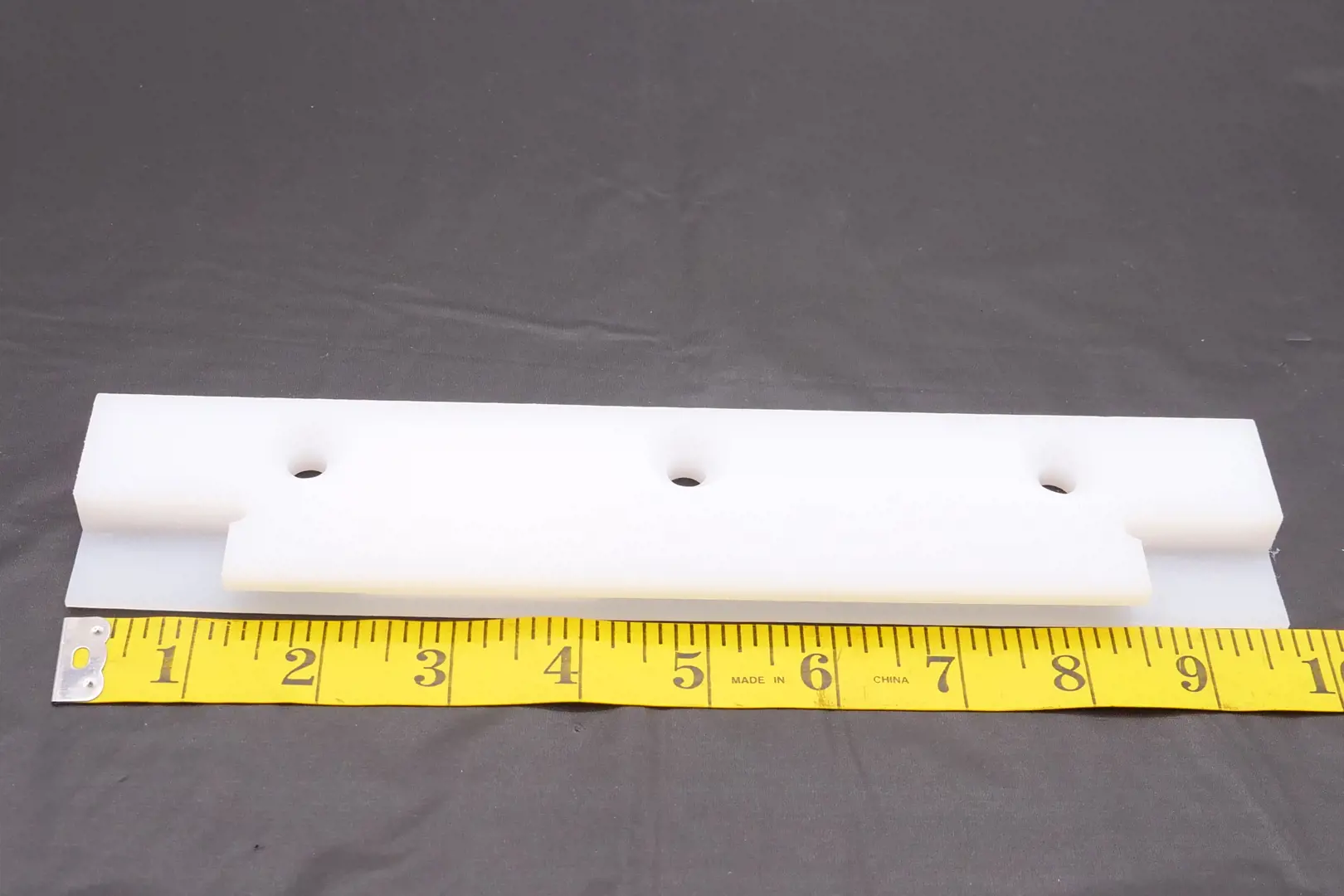 Hustler #601434 IDLER SLIDE, UHMW