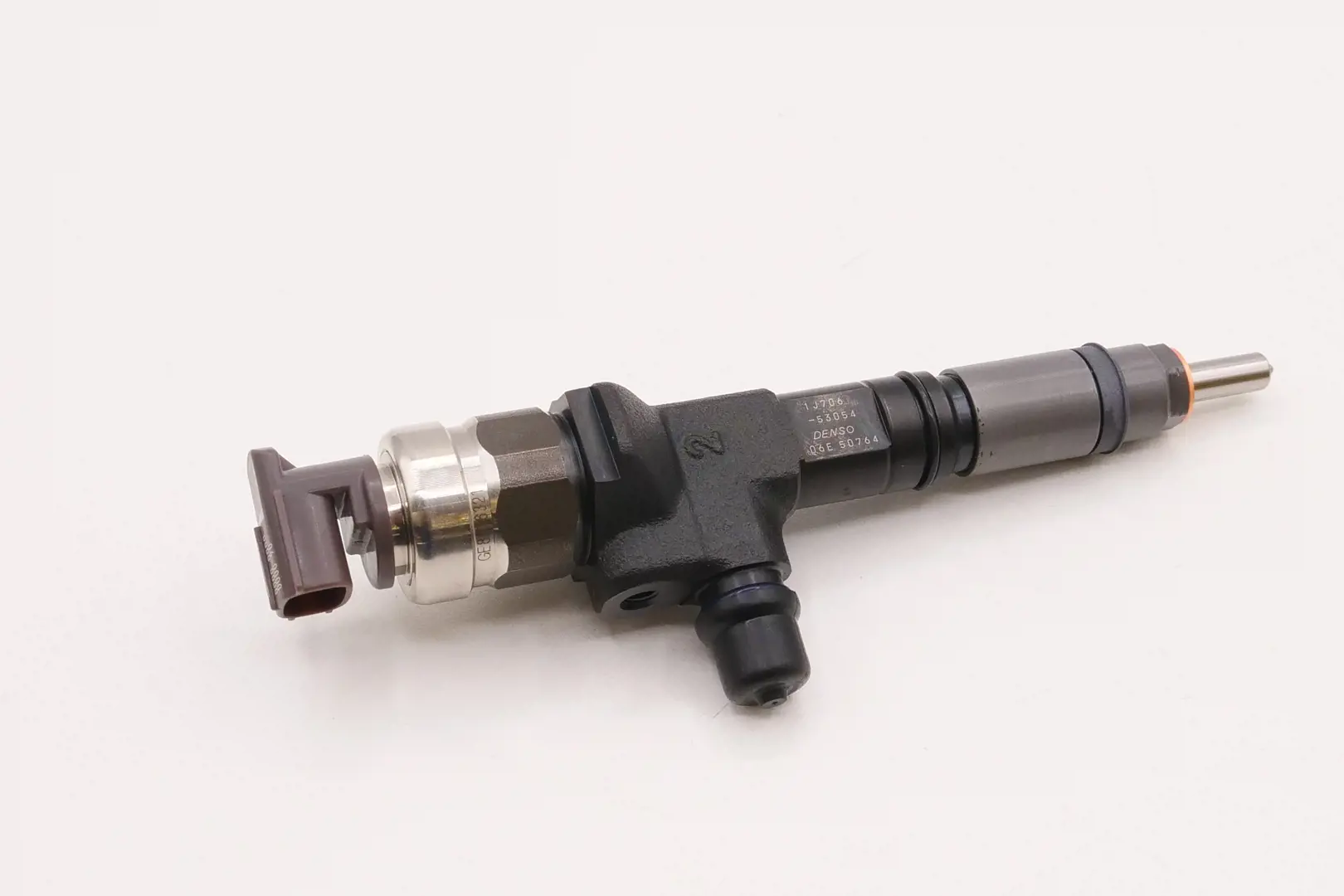 Kubota #1J706-53073 INJECTOR,KIT