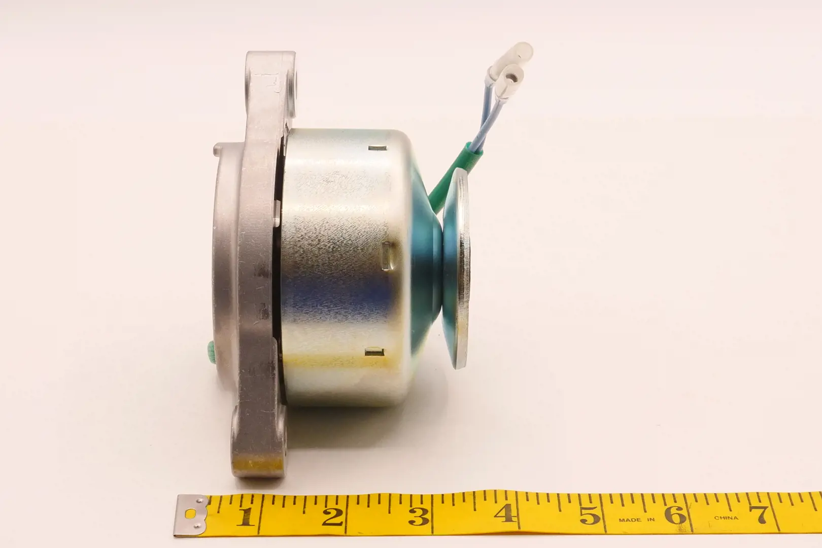 Kubota #6C040-59252 Alternator/Dynamo