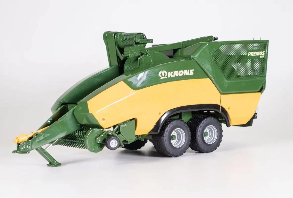 Krone #209022260 1:32 Krone Premos 5000 Baler