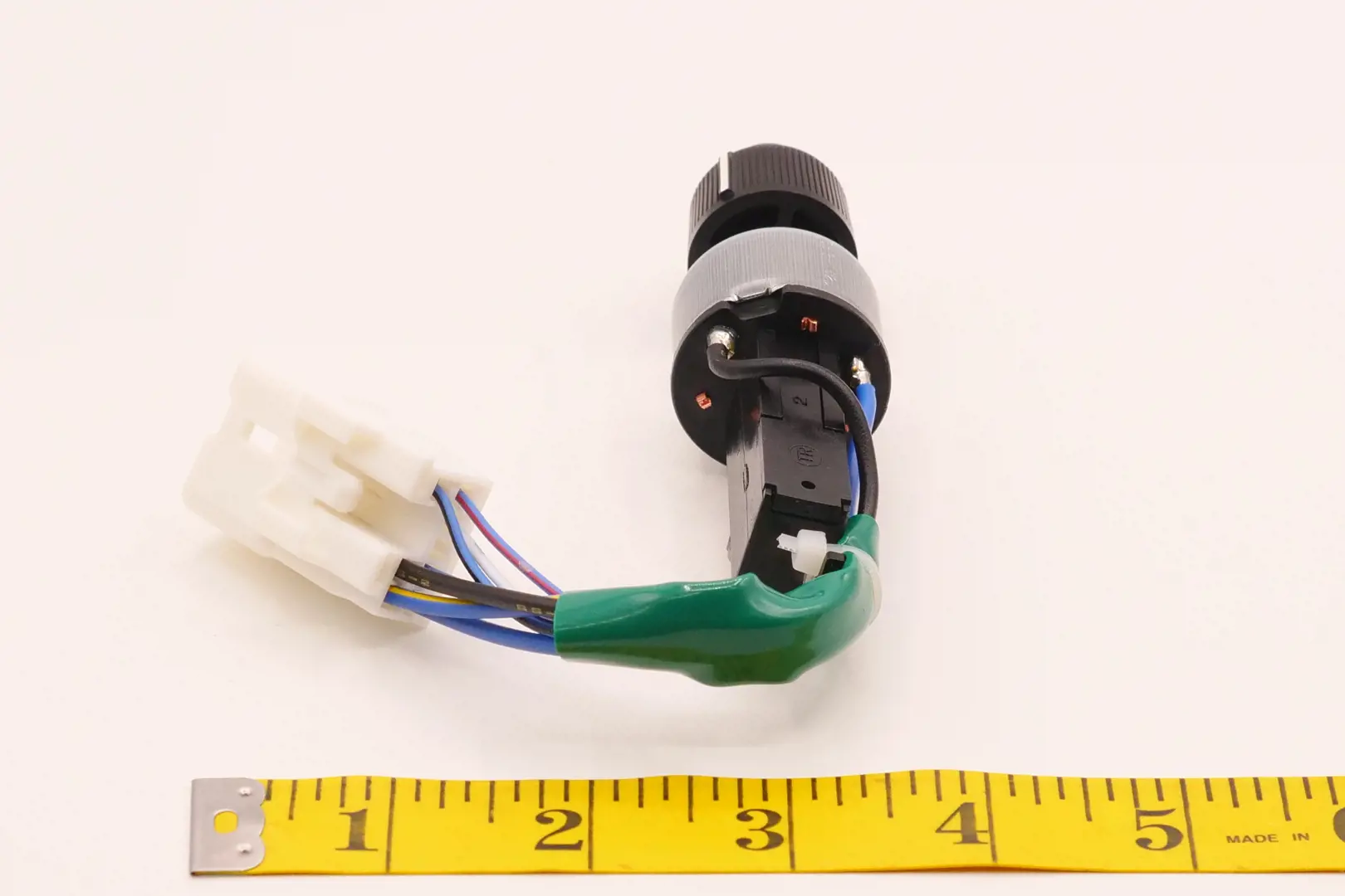 Kubota #T1065-72122 SWITCH