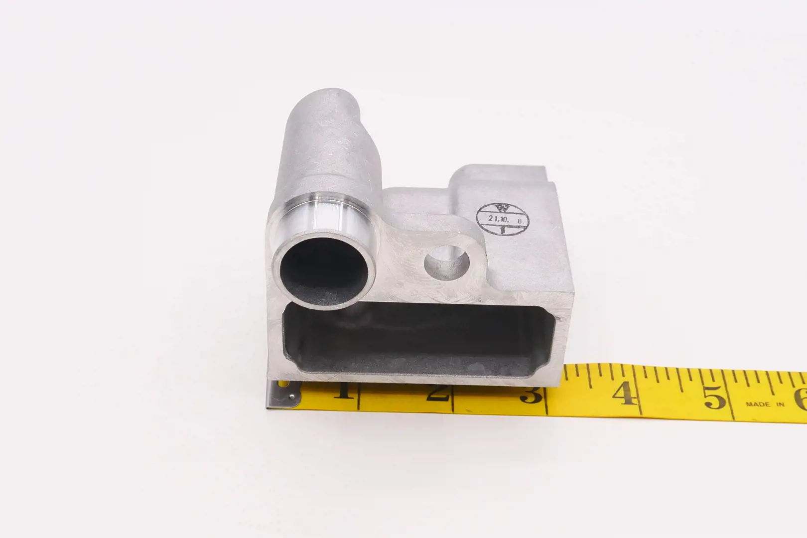 Kubota #6C200-12630 BRACKET, FILTER