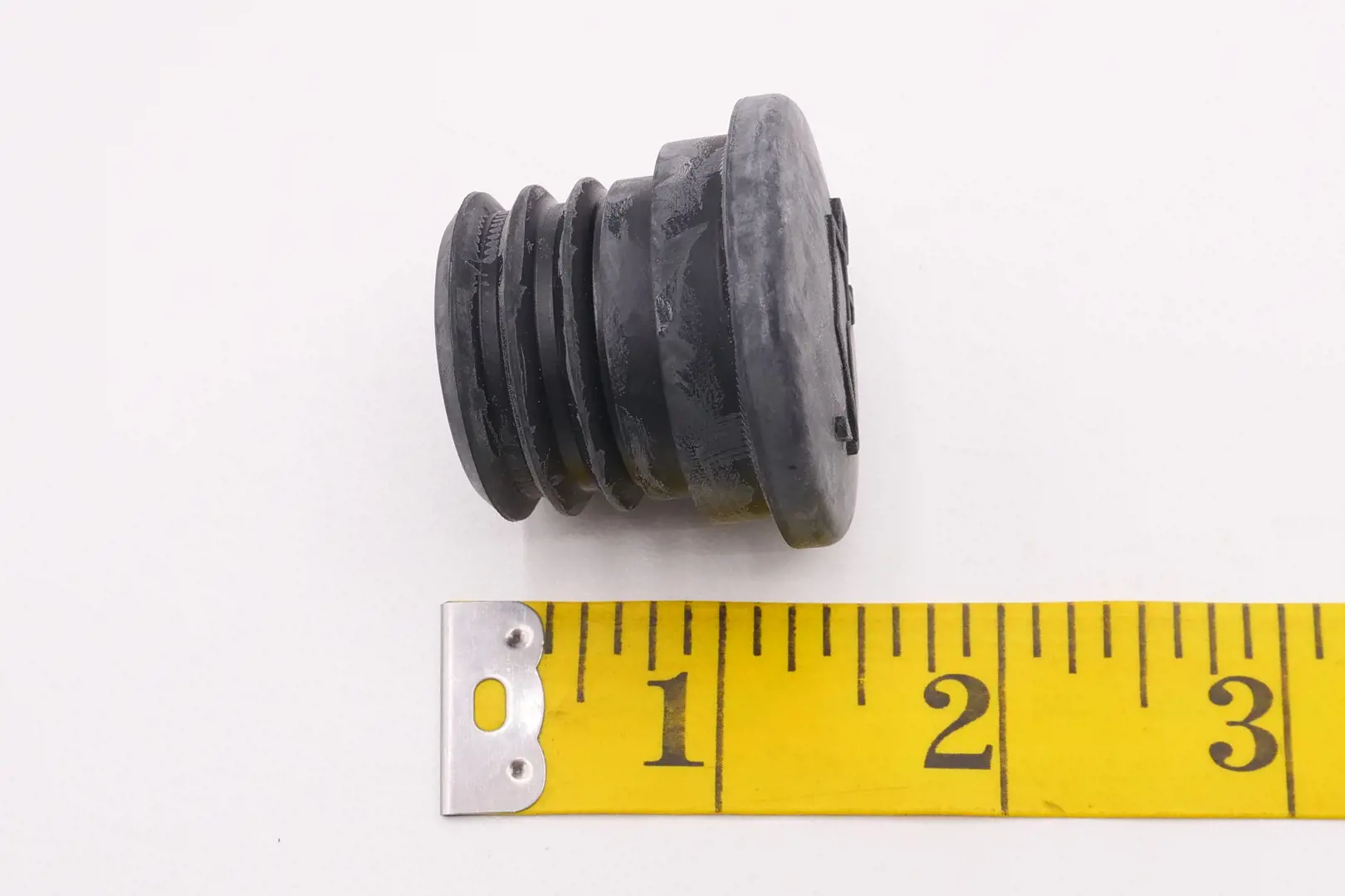 Kubota #1J860-33140 PLUG, OIL FILTER