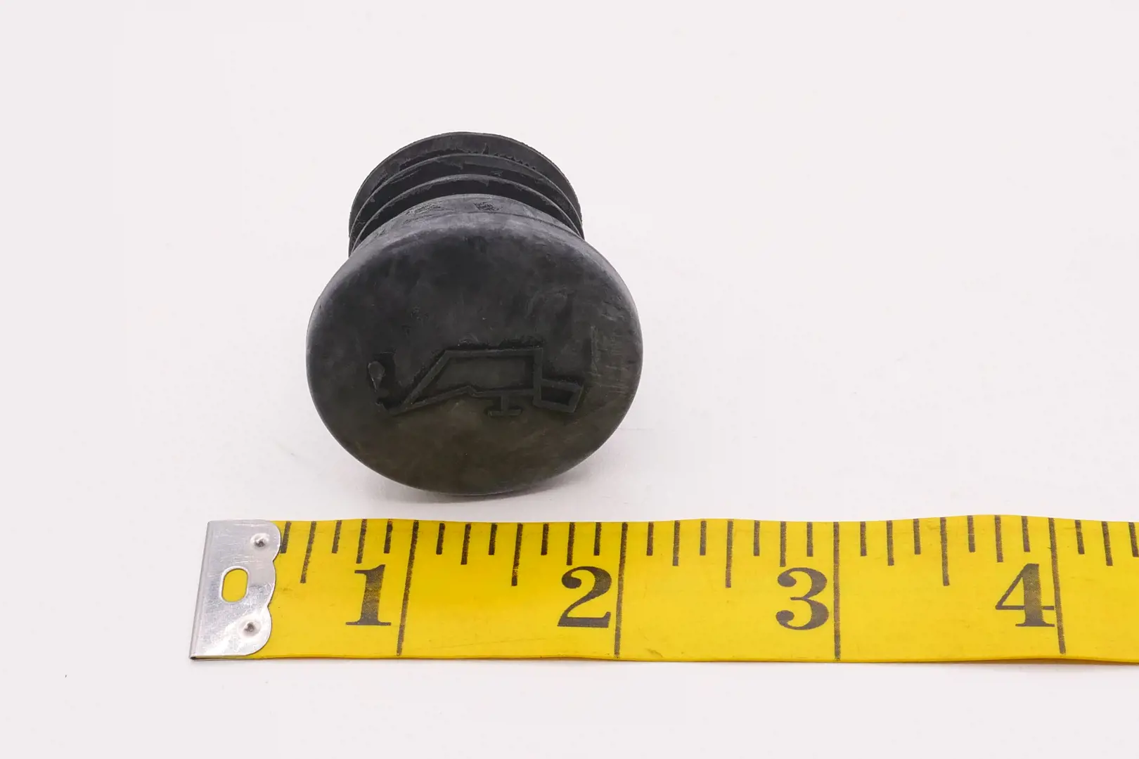 Kubota #1J860-33140 PLUG, OIL FILTER