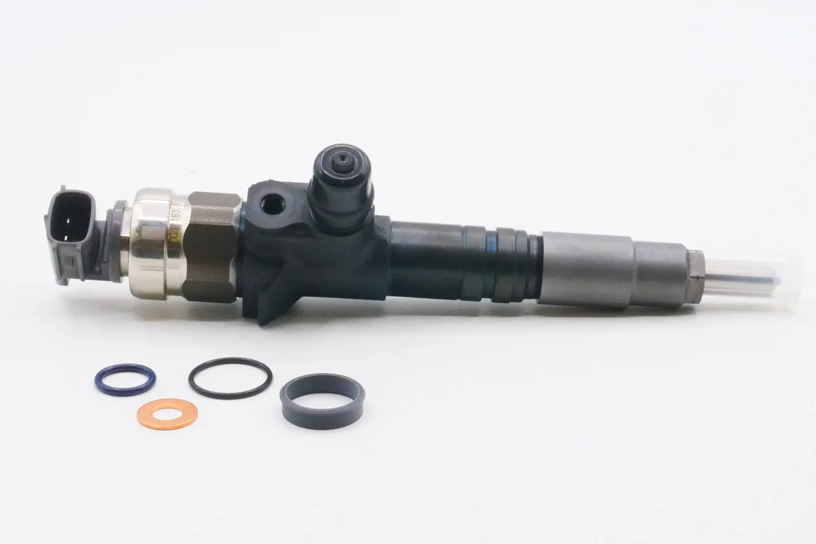 Kubota #1J770-53075 INJECTOR,KIT