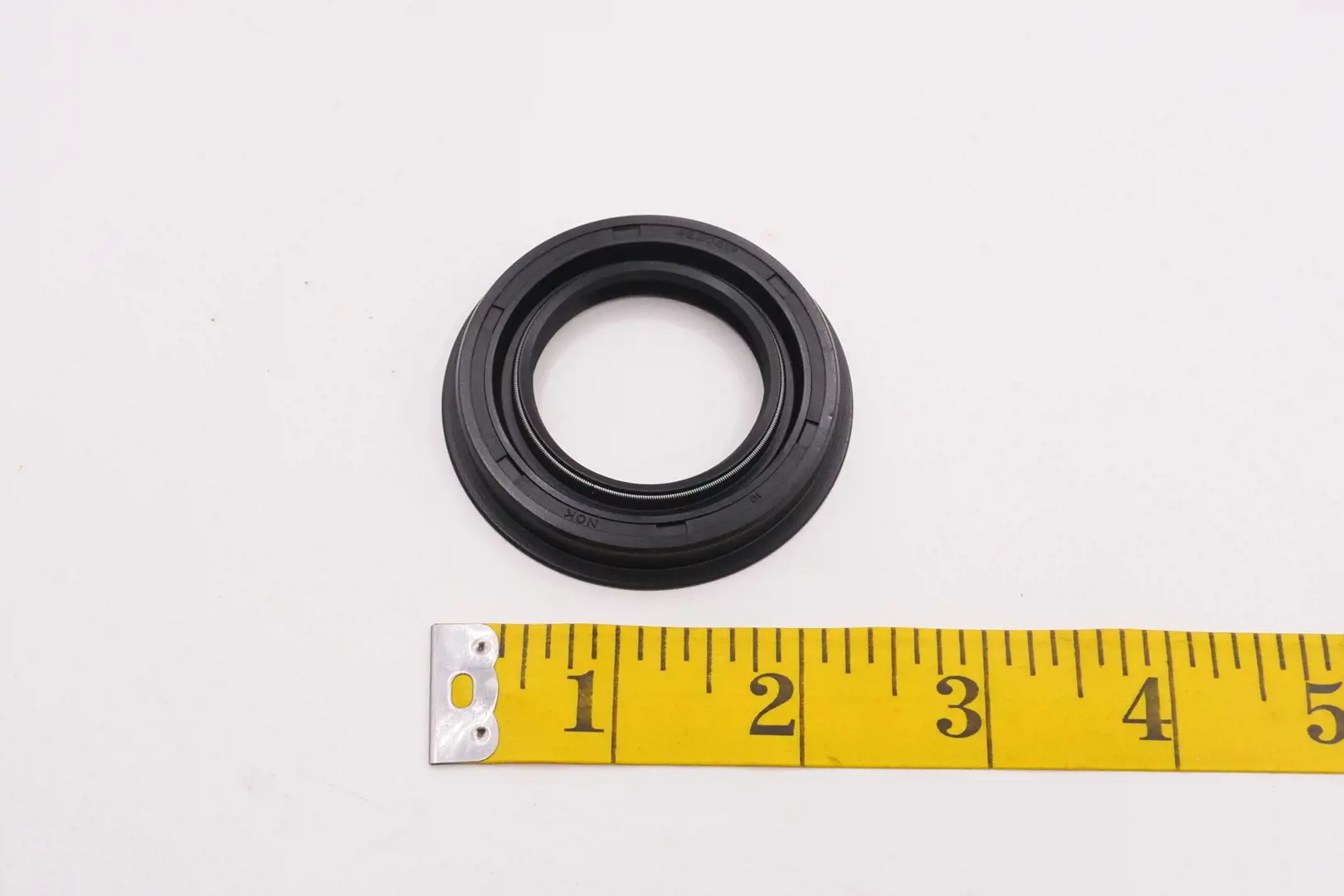 Kubota #67111-16940 SEAL, OIL