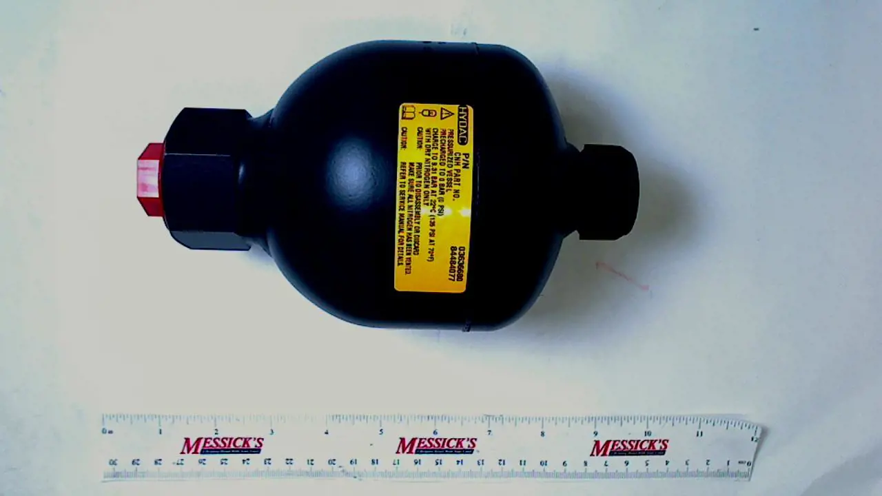 Case IH #84484077 ACCUMULATOR