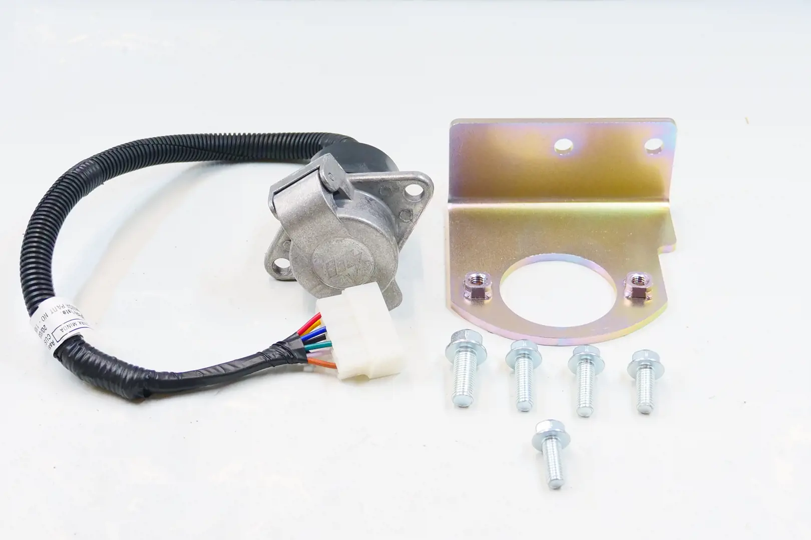 Kubota #MX6880 7PIN CONNECTOR KIT MX5400/MX6000 ROPS