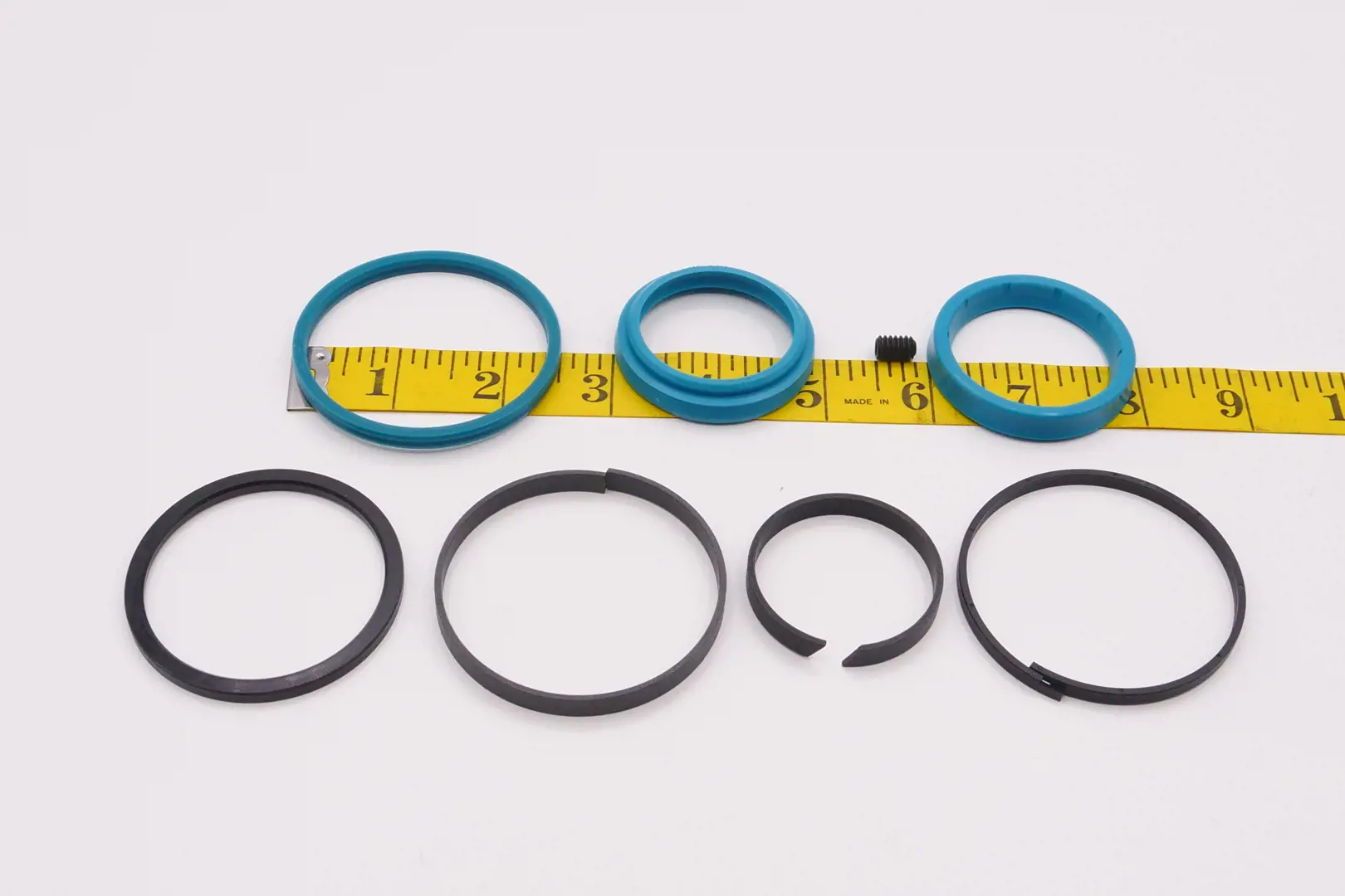 Kubota #LP-850-320C MON SEAL KIT 658