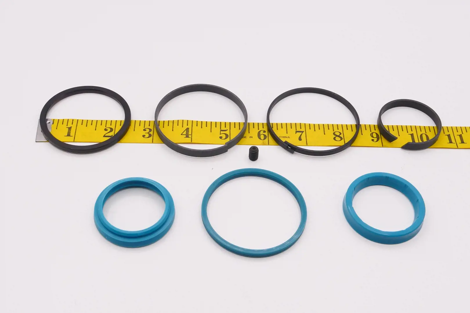 Kubota #LP-850-320C MON SEAL KIT 658