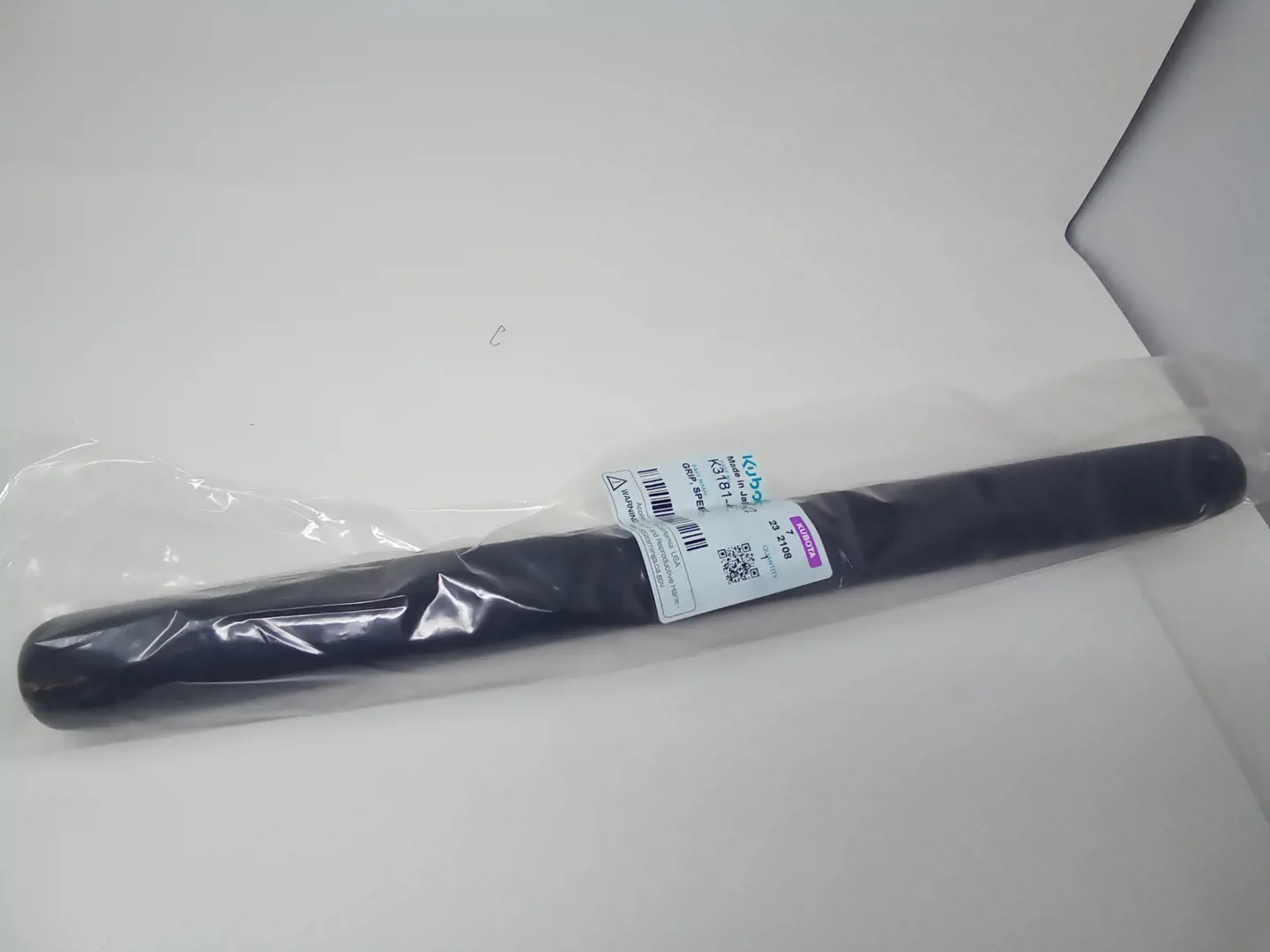 Kubota #K3181-42372 GRIP, SPEED